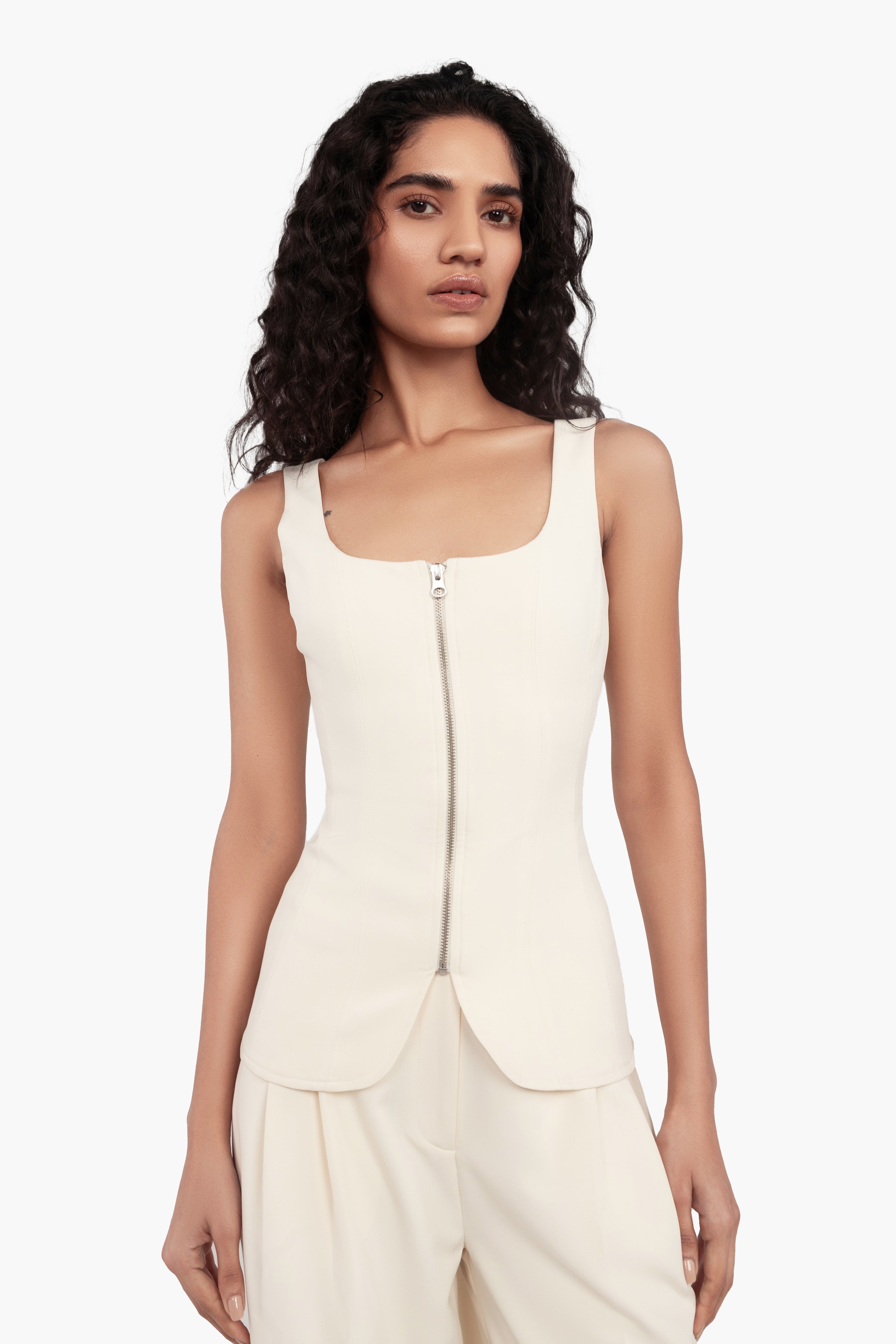 Ecru Zip-Up Sculpted Bustier – Qua