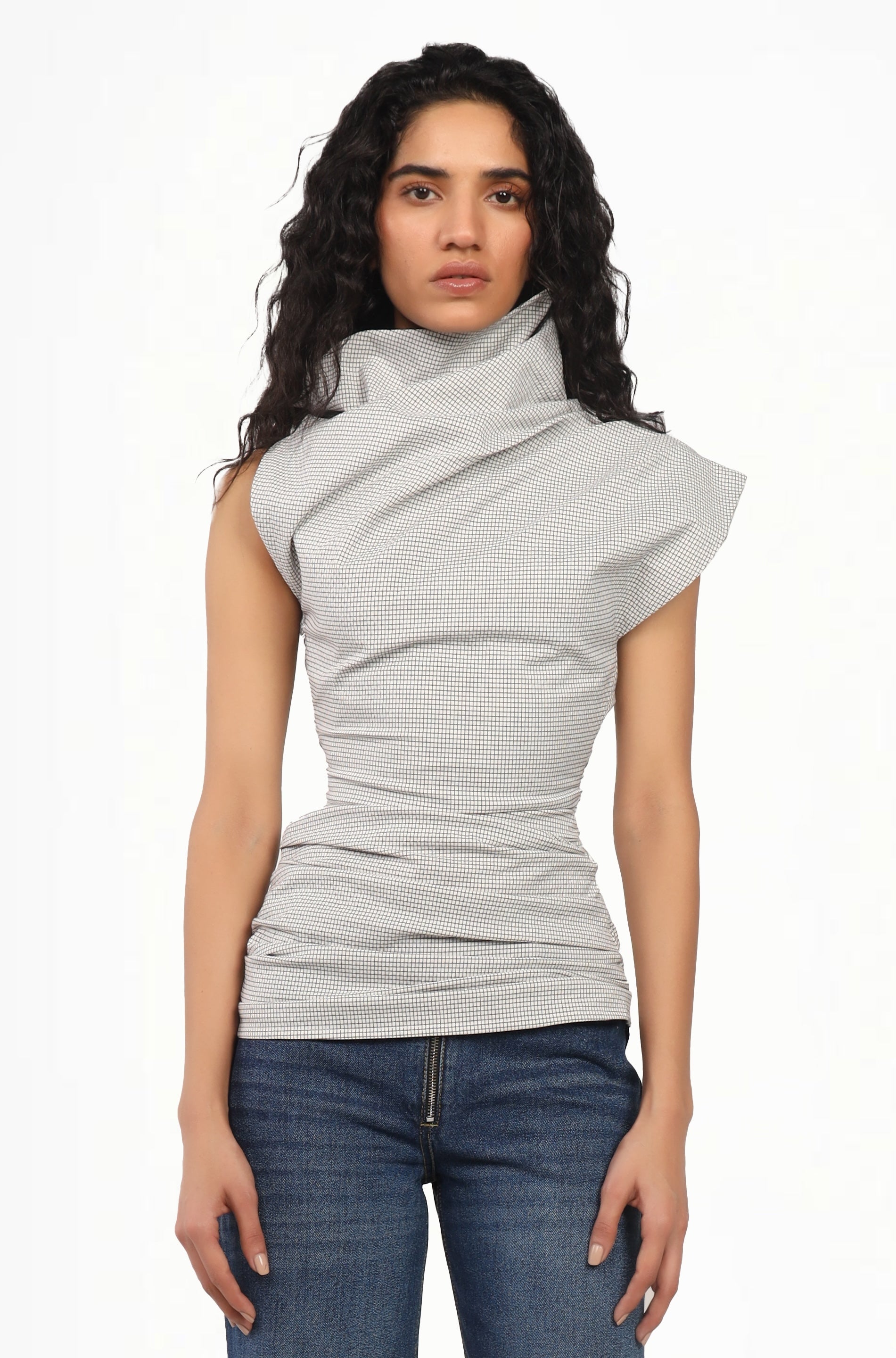 Black & White Mini Check Asymmetrical Pleated Top – Qua