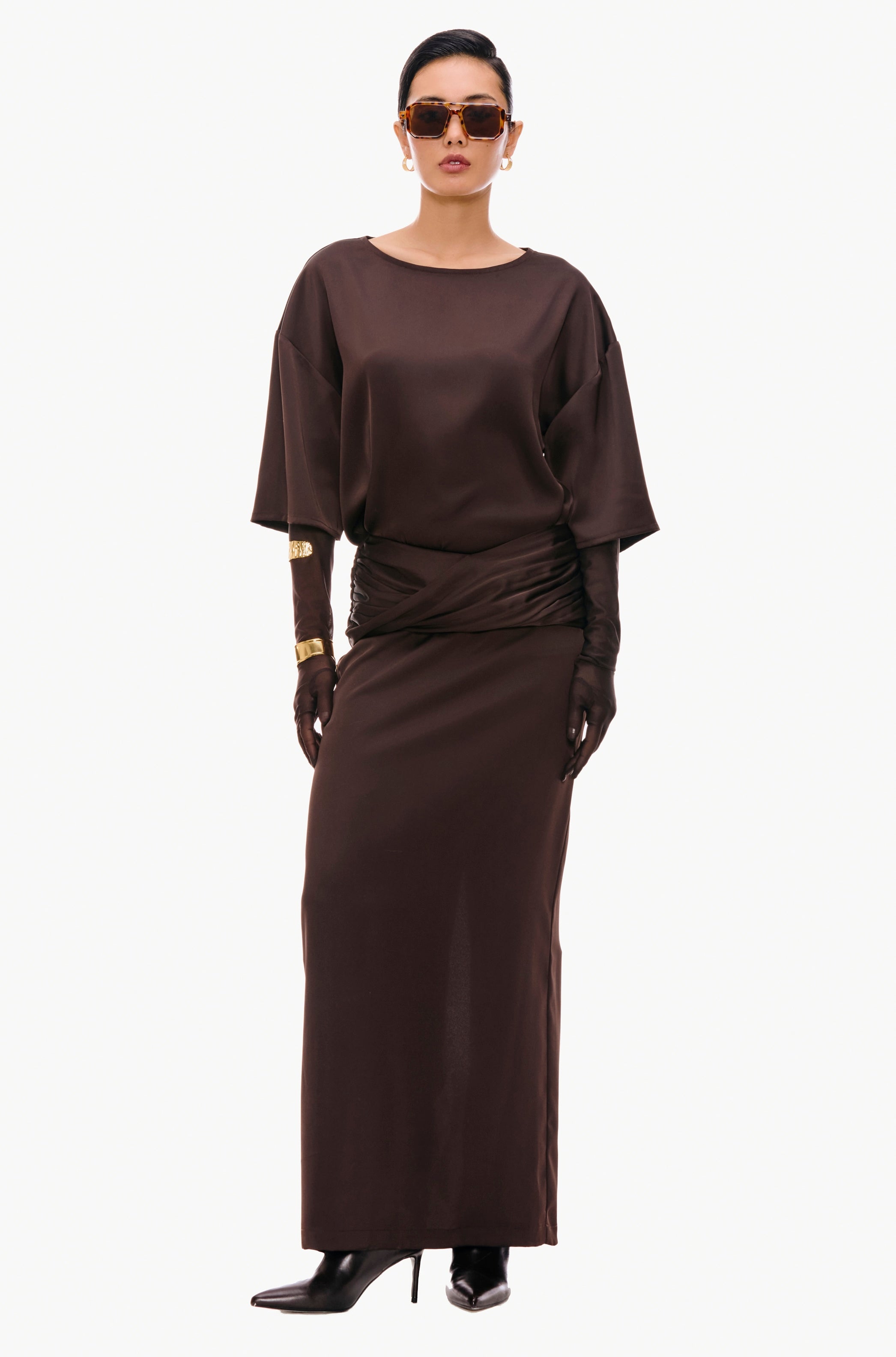 Chocolate Brown Liquid Ease Set – Qua
