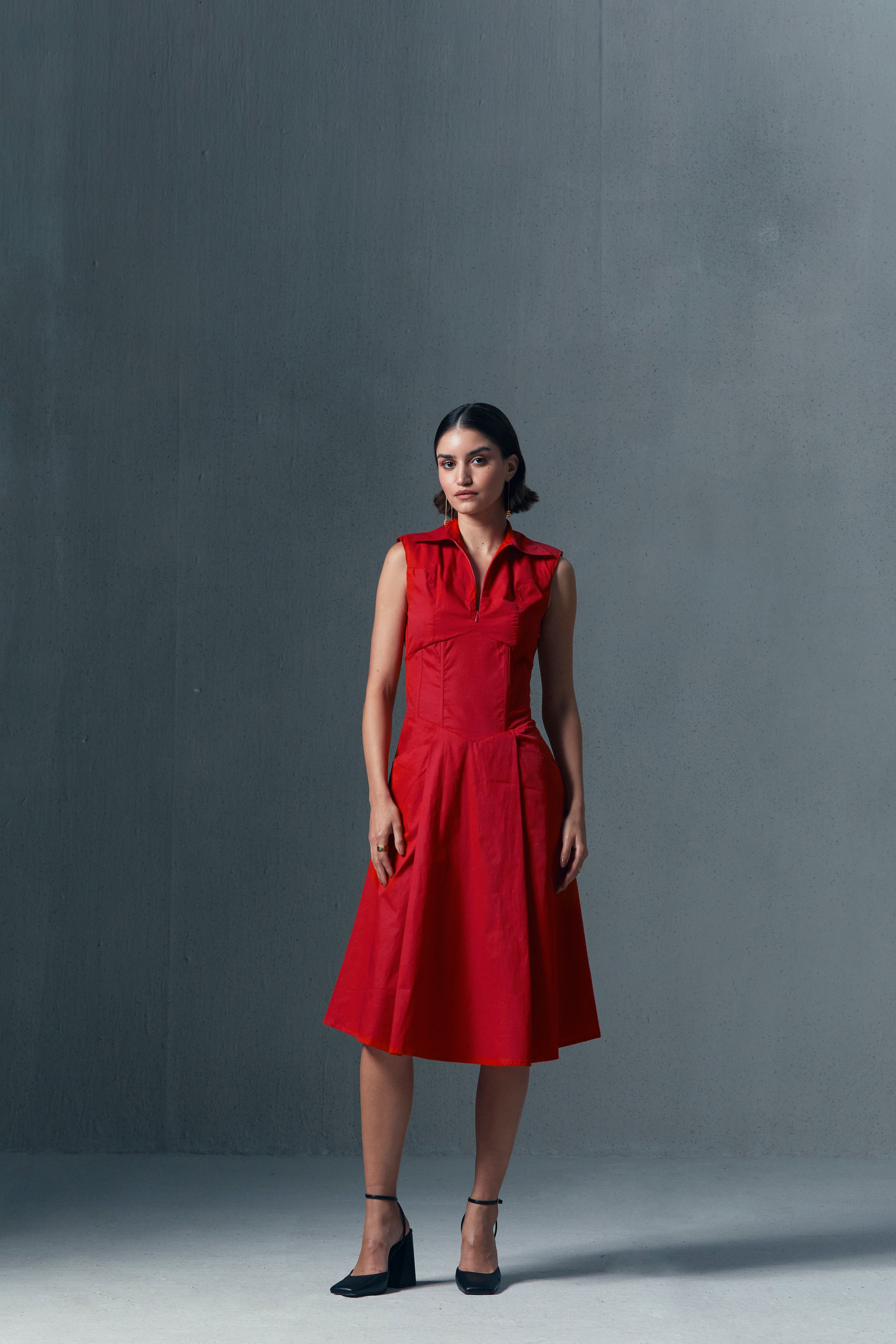 Crimson Red Hourglass Poplin Midi Dress – Qua