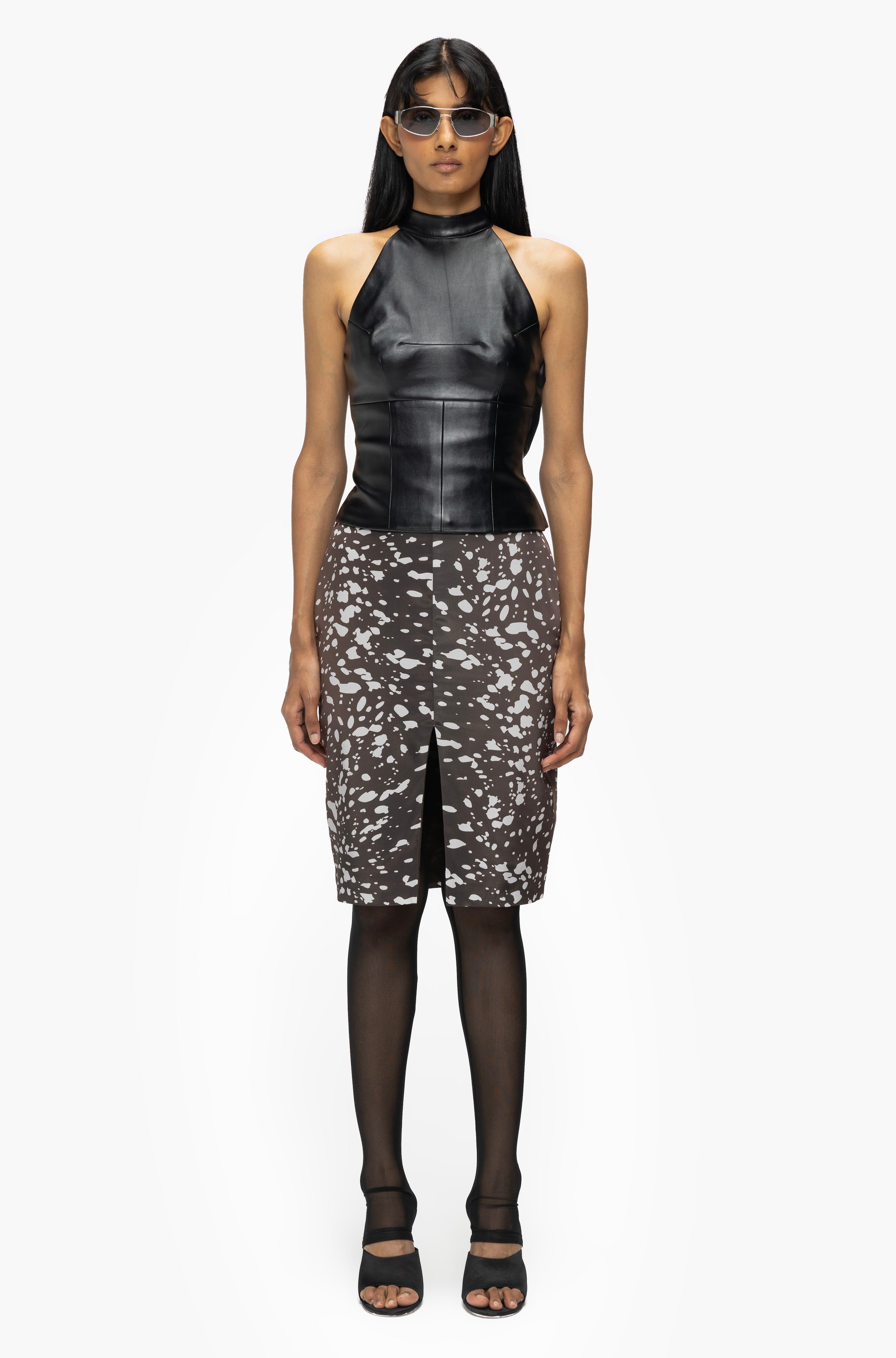 Black & Spotted Fawn Fawn Armour Set – Qua